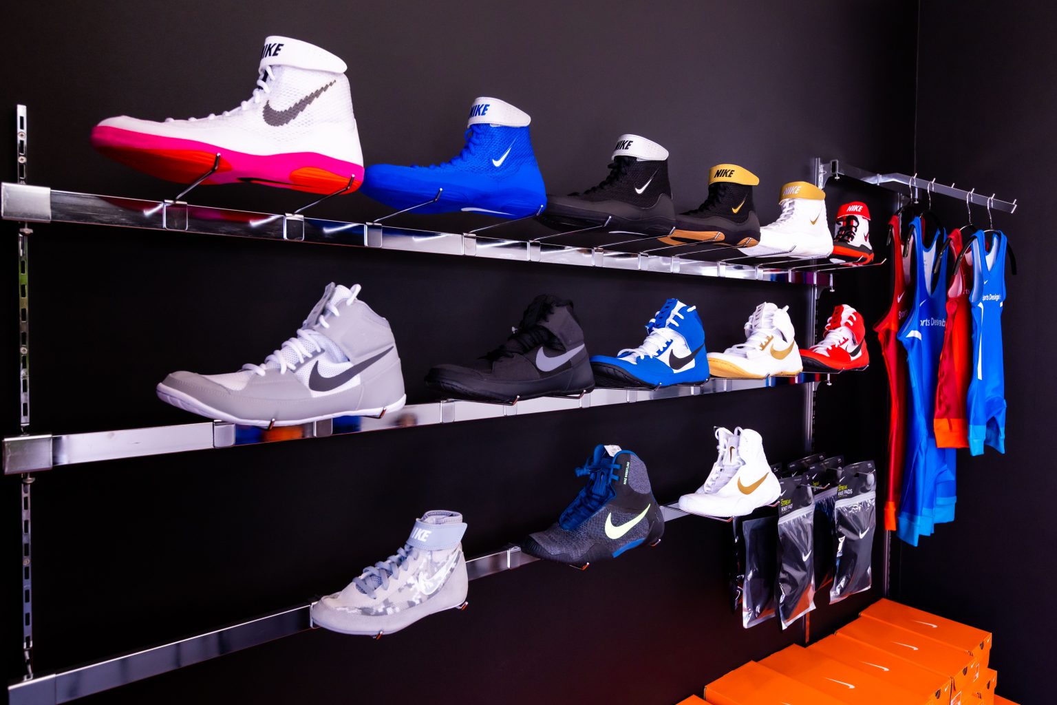 COMBAT LABEL | 私たちコンバットレーベルは、アスリートの未来につながるソリューションを提供します